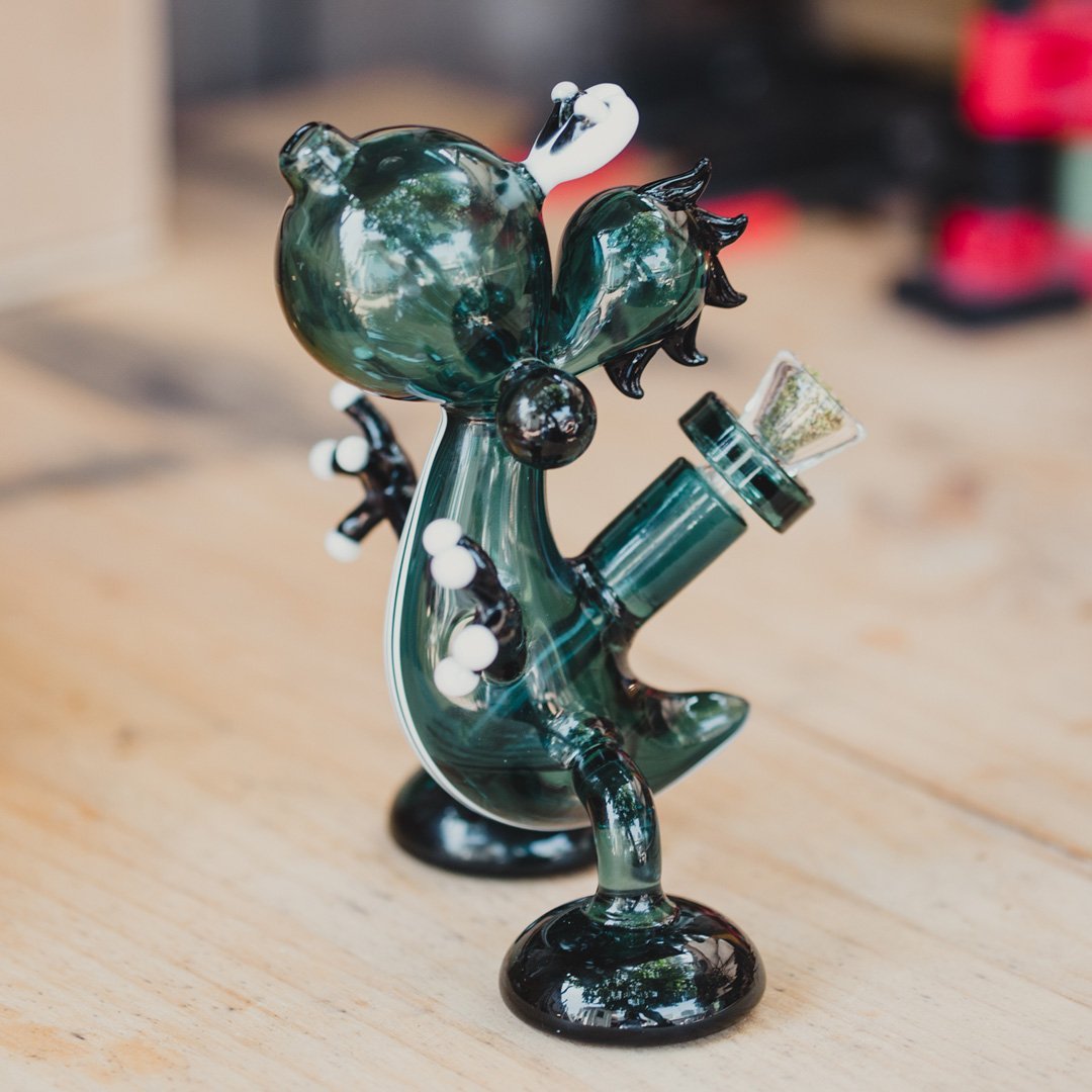 Yoshi Bong - 7in - Everything 420